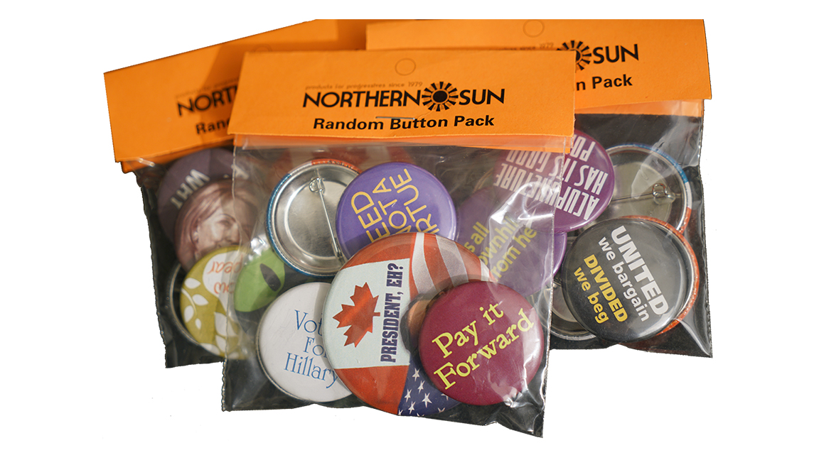 Closeout Sale Button Pack
